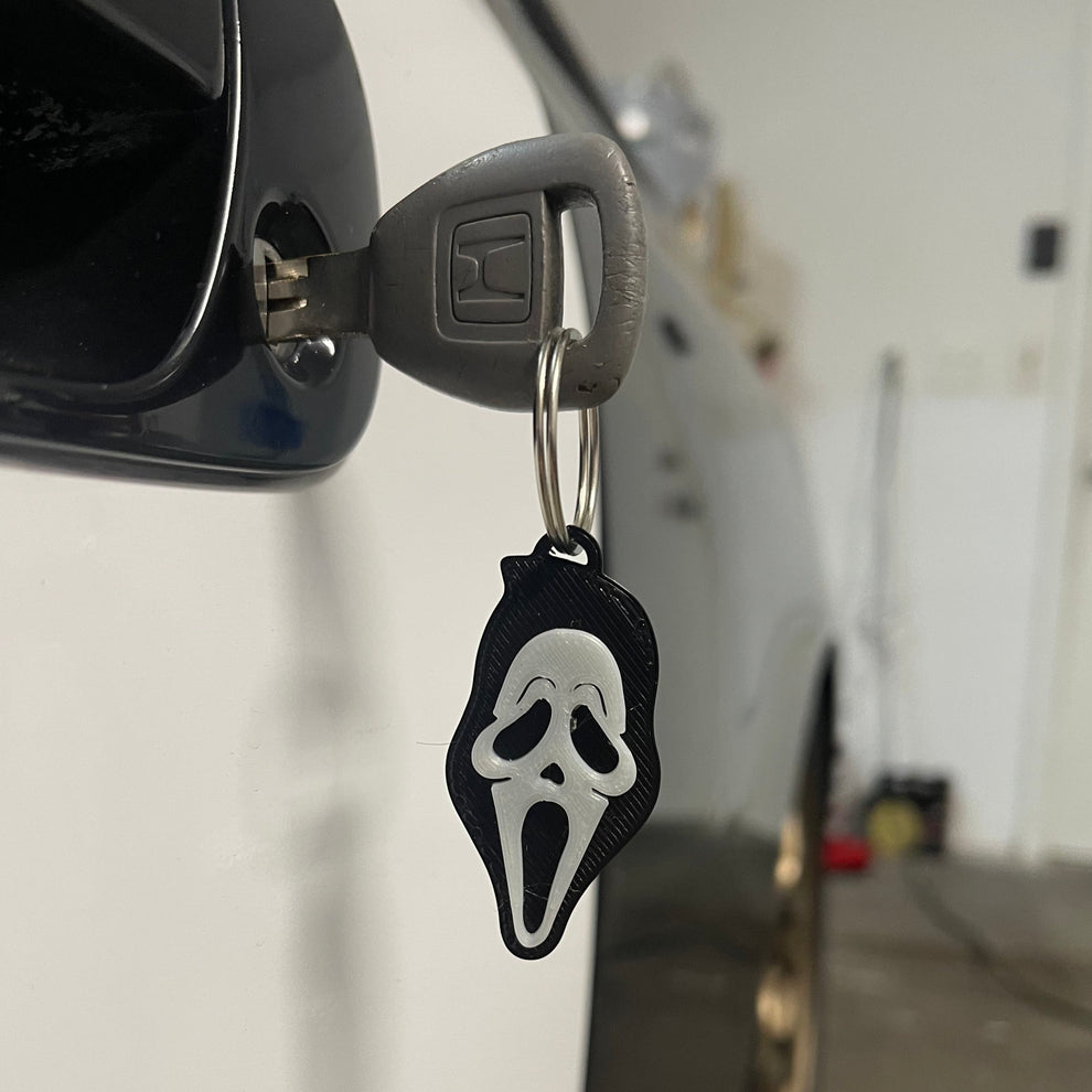 Ghostface Glow In The Dark Keychain – ludebehavior